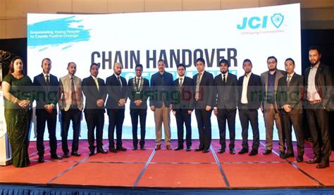 চটটগরম জনযর চমবরর নতন কমটর কছ চইন হসতনতর Basketball court Court Basketball