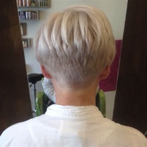 Short Wedge Haircuts For Grey Hair