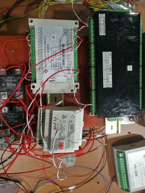 labview modbus通讯范例，两路从机设备，一路从机进行继电器控制，一路从机进行电压电流采集。 jackzho 博客园