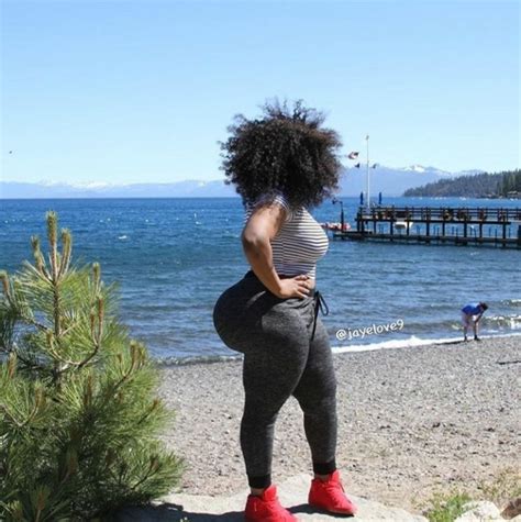 Meet Jaye Love She Claims That All Her Huge Backside Is Natural