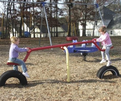 Seesaw Or Teeter Totter Online