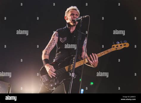 Sheffield Yorkshire Uk 3rd July 2017 Mike Durnt Of The American