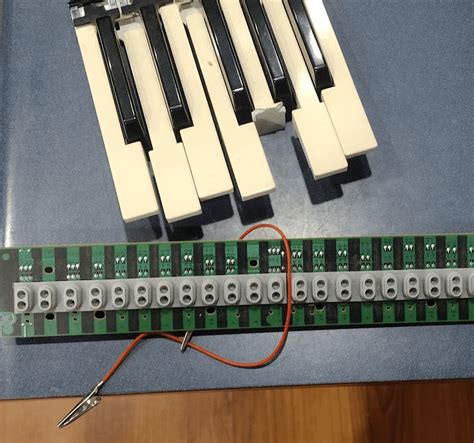 Yamaha Psr 290 I Want A Travel Keyboard And It Has A Broken Key So Id Like To Lose An Octave