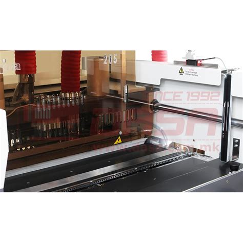 Epa 205 ПРЕСА ЗА ФОРМИРАЊЕ ЛАЈСНА НА КОШУЛА Dasa