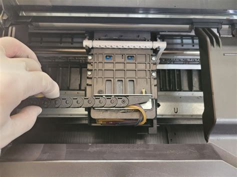 대구시 플로터 출장수리 Hp Designjet T520 36인치 플로터 출력불량 Hp 711 프린트 헤드 분해 수리 및