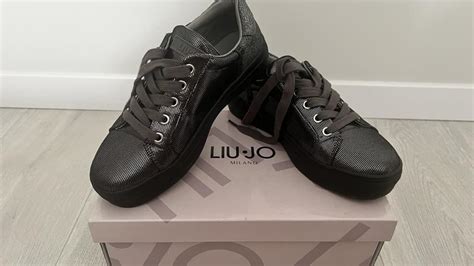 Кросовки Liu Jo — ціна 850 грн у каталозі Кросівки Купити жіночі речі за доступною ціною на