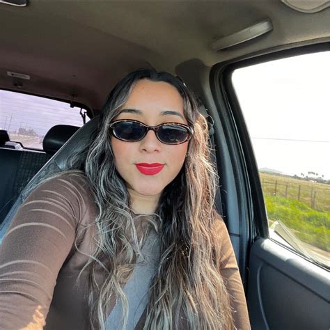 Mayra Murillo Flores