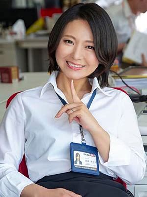 綾瀬麻衣子 完全ガイド 最新作動画VRインスタグラム AV女優