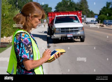A Woman Using A Handheld GIS Device In The Field Boise Idaho Stock Photo Alamy