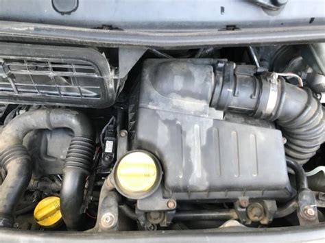 Engine Nissan Primastar 2.0 dCi 120 - 1010200QAL M9R780