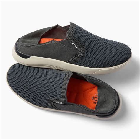 Mens Swellsole Neptune Slip On Knit Sneakers In Blackwhite Reef Reef
