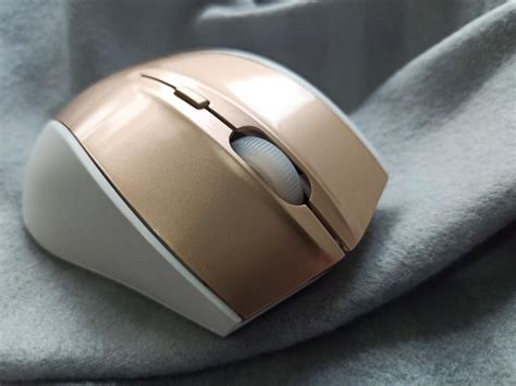 Silvertec Ergonomic Wireless Mouse Gold 5 Buttons Computers And Tech