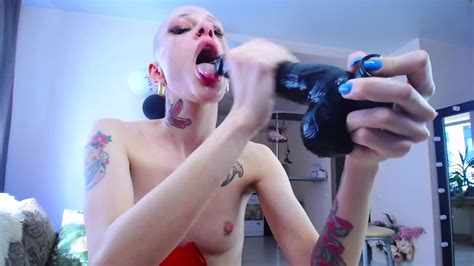 Buzzcut Babe Solo Sloppy Deep Throat Eporner