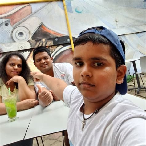 Life With Elee Youtube