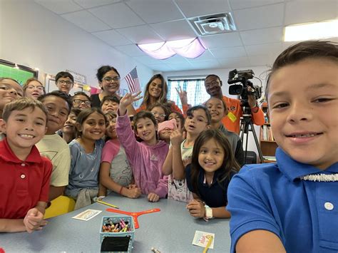 Clint Isd Teacher Receives National Recognition Kvia