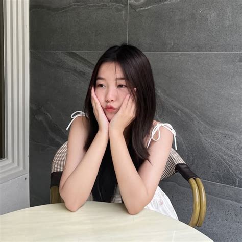 🐰 Phatchavi • Threads Say More