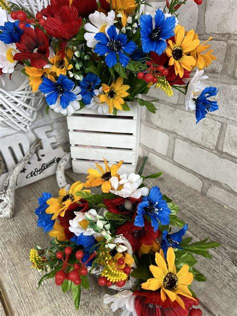 Польовий букетик з калиною 9 гілок 43 см Id 919809535 ціна 120 60 ₴ купити на Prom Ua