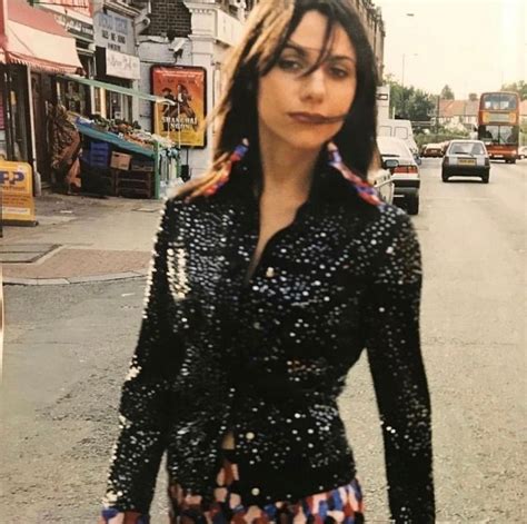 Pin By Poliniana On Polly Jean Harvey Pj Harvey Female Musicians Harvey