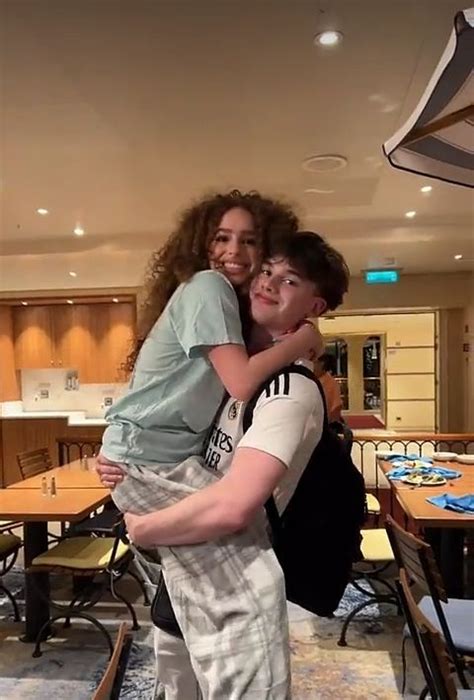 Eli And Noah Cute Couples Goals Perfect Sisters Sister Photos