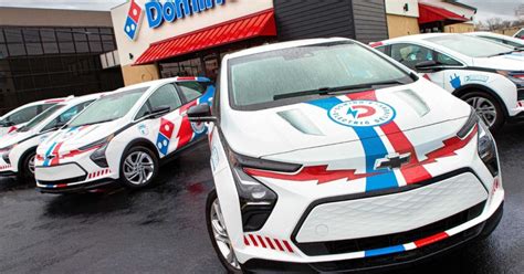 도미노피자 배달용 스쿠터 쉐보레 볼트 Ev로 바꾼다 美에 800대 투입 M투데이