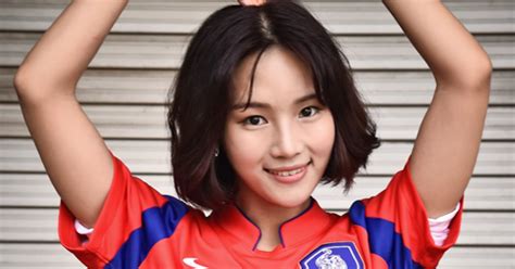 개콘 미녀 개그우먼 홍예슬 홍정호 선수 응원합니다[포토엔]