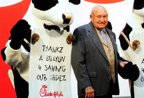 Chick Fil A Logo Cow