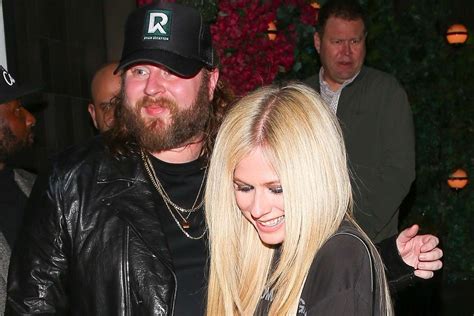Avril Lavigne Sparks Buzz After Stepping Out With Nate Smith