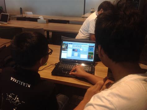 Homeschool กลุ่ม Coderdojo Thailand ค่อยๆ เติบโตขึ้นครับ Facebook
