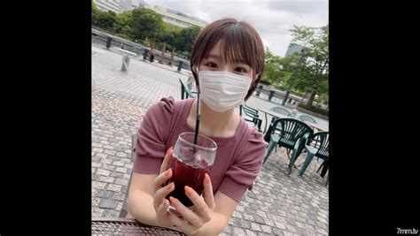 FC PPV 첫 촬영 개수 한정 무수정조금 넘치는 유치원의 선생님이 아이 들에게는 절대로 보이지 않는 추태를 드러낸다 유치원 선생님은