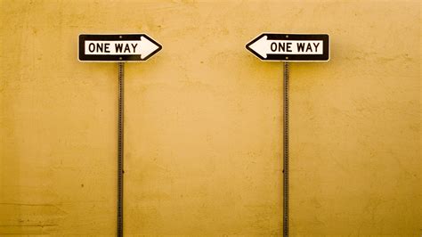 10 Signs Your Sales And Marketing Teams Are Misaligned