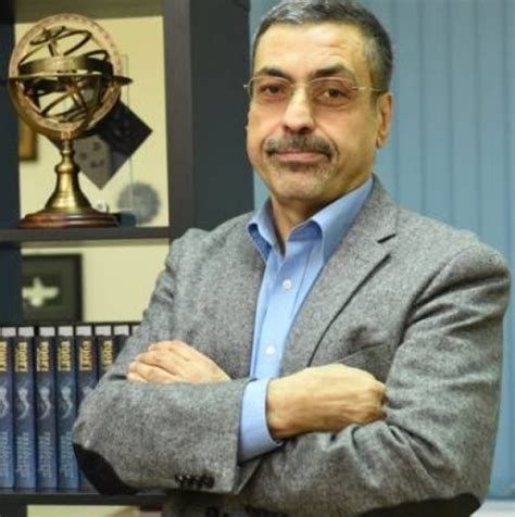 Май 2023 г ще бъде ЗЛАТНИЯТ МЕСЕЦ за ТРИ зодиакални знака разкритията на Павел Глоба За Жената