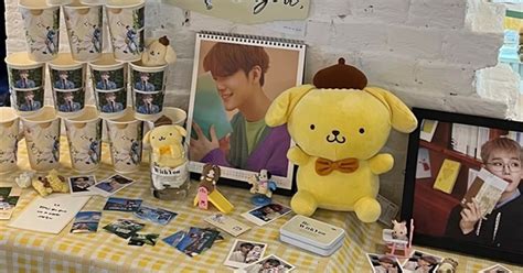 Oo아 생일 축하해 K 팬덤의 생일 카페