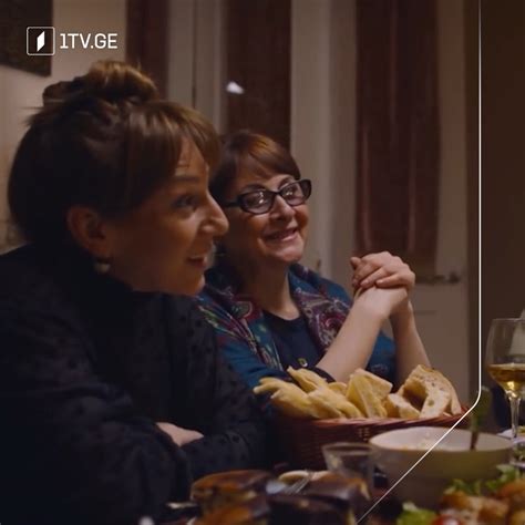 გახსოვთ „სიყვარულს მიღმას“ პირველი სერია გაიცანით გიორგი ანას მეუღლე ვგიჟდები ამ წყვილზე