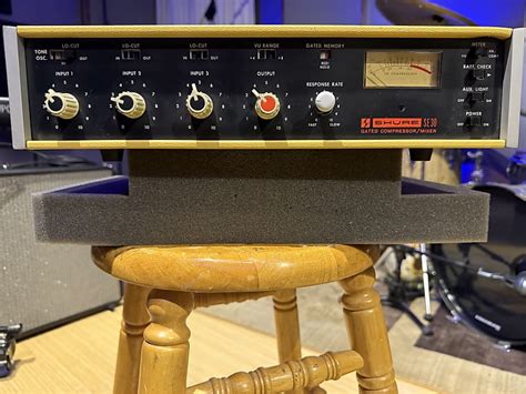 Shure Se30 Gated Compressor Mixer Reverb
