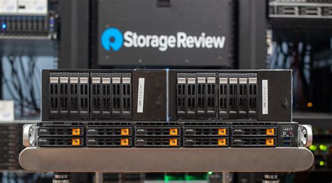 Broadcom Megaraid 9670w 16i Raid 卡評測