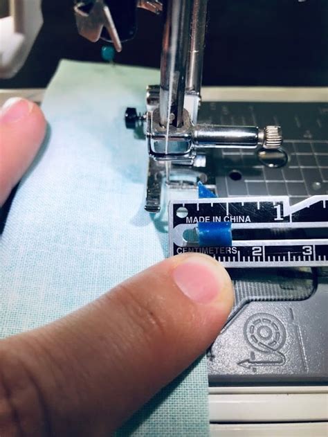 How To Make A Scrunchie With Step By Step Photos Beginner Sewing Projects