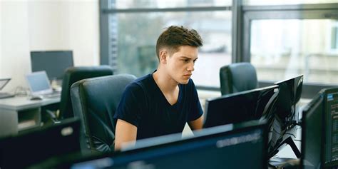 You Do Yew Rust Frontend Framework That Compiles Into Webassembly Dev Community