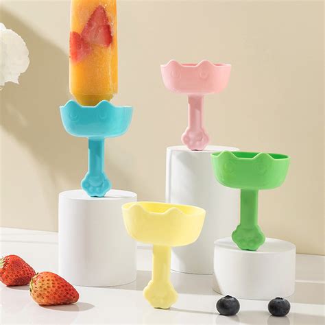 Popsicle Holder Leak Proof Drip Catcher Popsicle Stand With Cat Claw Handle Reusable Mess Free