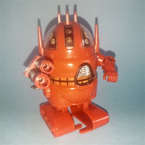 Robot Starblazer Analyzer Windup Vintage Japan And Freebies Toy Set