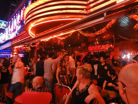 5 Best Go Go Bars For Some Naughty Time In Bangkok Travelvui