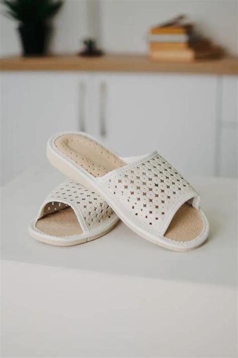 Жіночі тапочки для дому польща — ціна 265 грн у каталозі Капці Купити жіночі речі за доступною