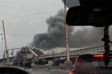 У центрі Москва зайнялася пожежа фото відео Главком