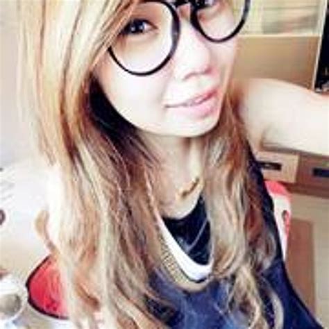 Stream Ee Sim Yee Music Listen To Songs Albums Playlists For Free On Soundcloud