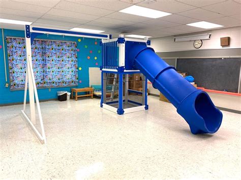 Tips For Choosing An Indoor Swing Set