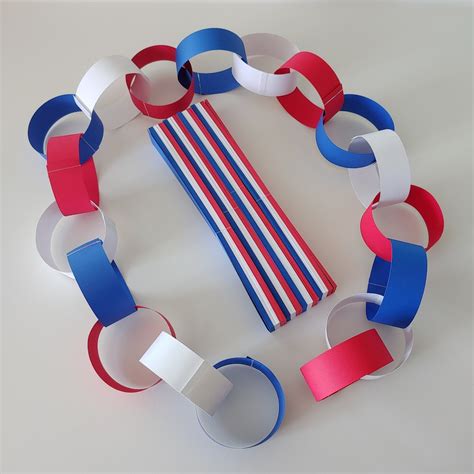 Patriotic Paper Chain Kit Red White And Blue 12 Foot Cardstock