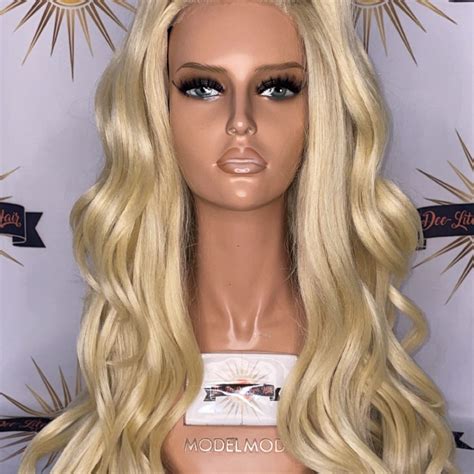 Shop Dee Lite Dee Signs Hair