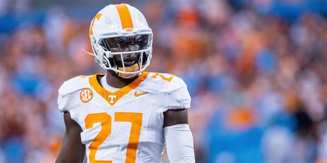 James Pearce Jr Selected By Atlanta Falcons In First Round Of Nfl Draft