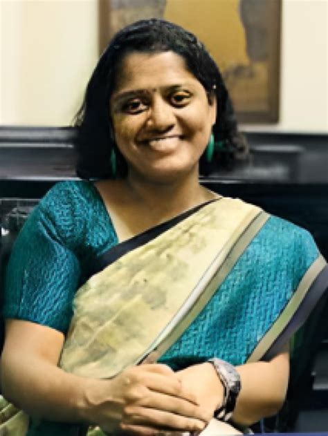 Ias Sweta Agarwal Success Story Which Motivates The Ias Aspirants