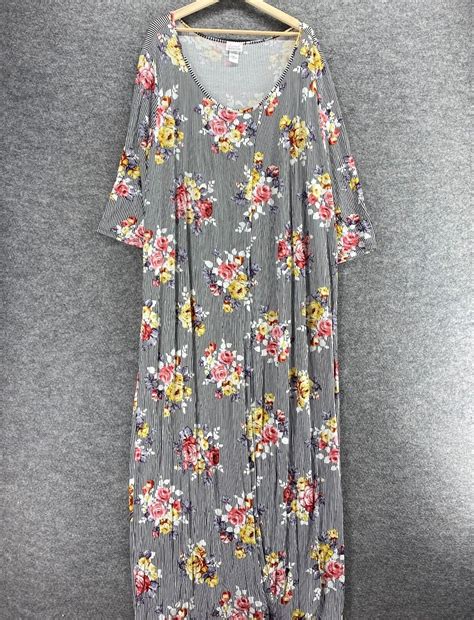 Swak Dress Women 2x Plus Black Floral Maxi Long Long Gem