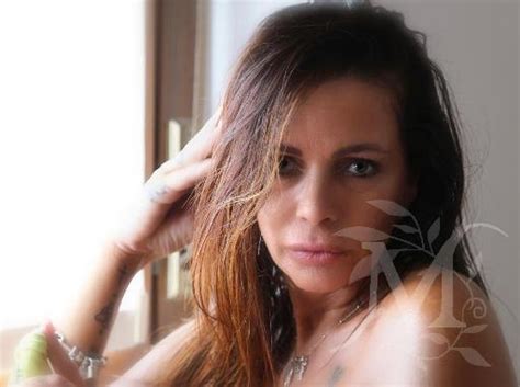Sexy Miriam Lorenteggio Massaggi A Milano